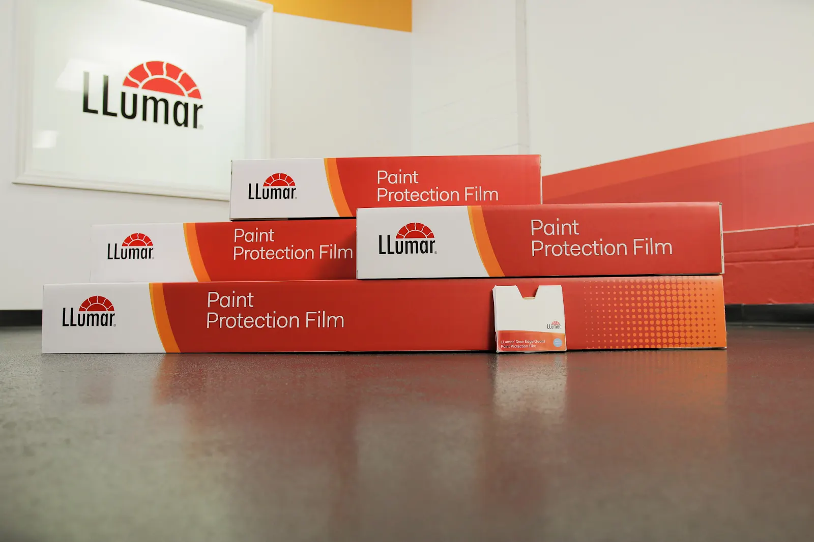 LLumar PPF Kaplama Ürünleri: Platinum, Valor, Gloss vs. (Teknik ...